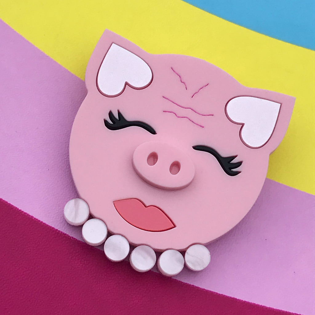 Granny Pearl Pig Acrylic Brooch – Little Pig Jewellery Design